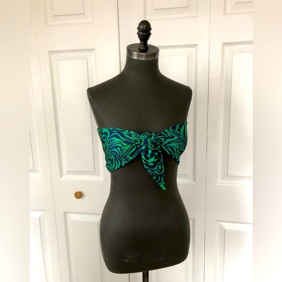 Topshop | Tops | Topshop Reversible Tube Top In Bluegreen Swirl Size Us ...